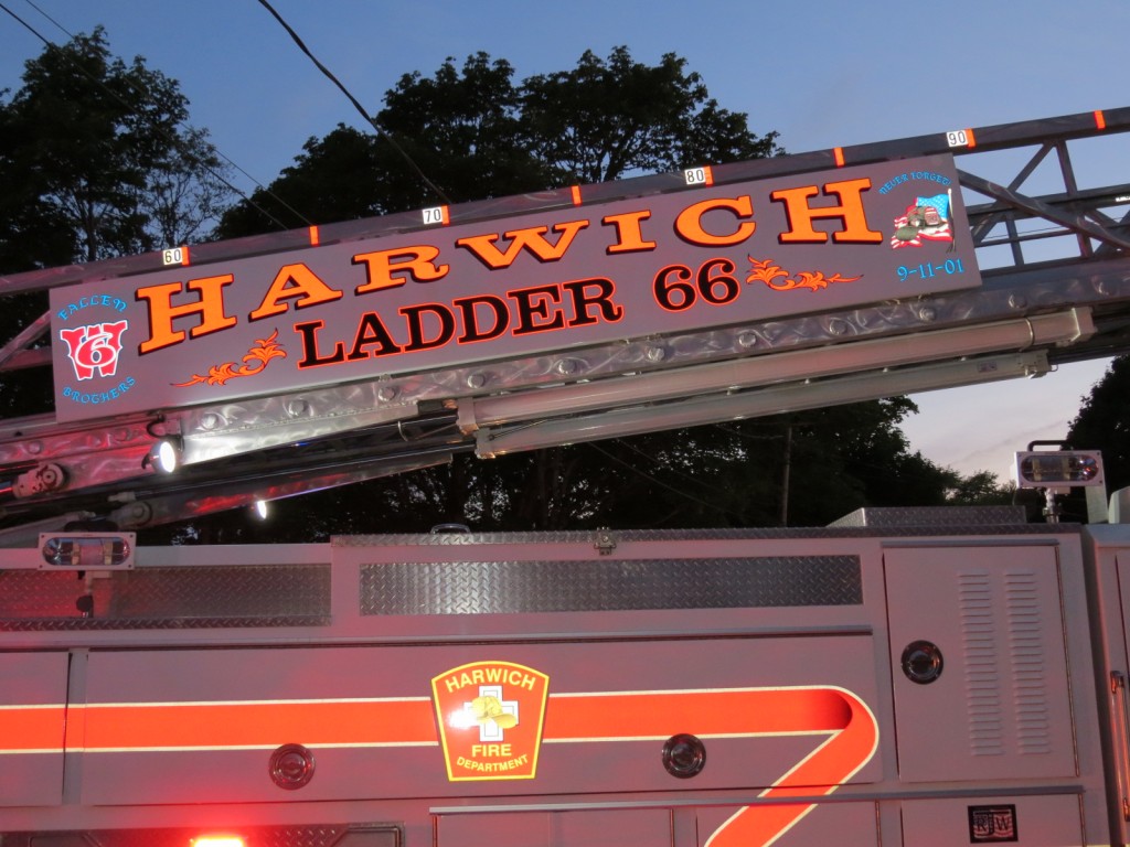 Deputy Harwich Fire Chief receives state accreditation - CapeCod.com