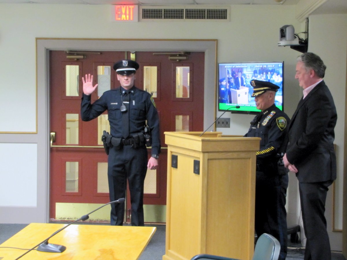 Yarmouth Police Department swears in new personnel - CapeCod.com