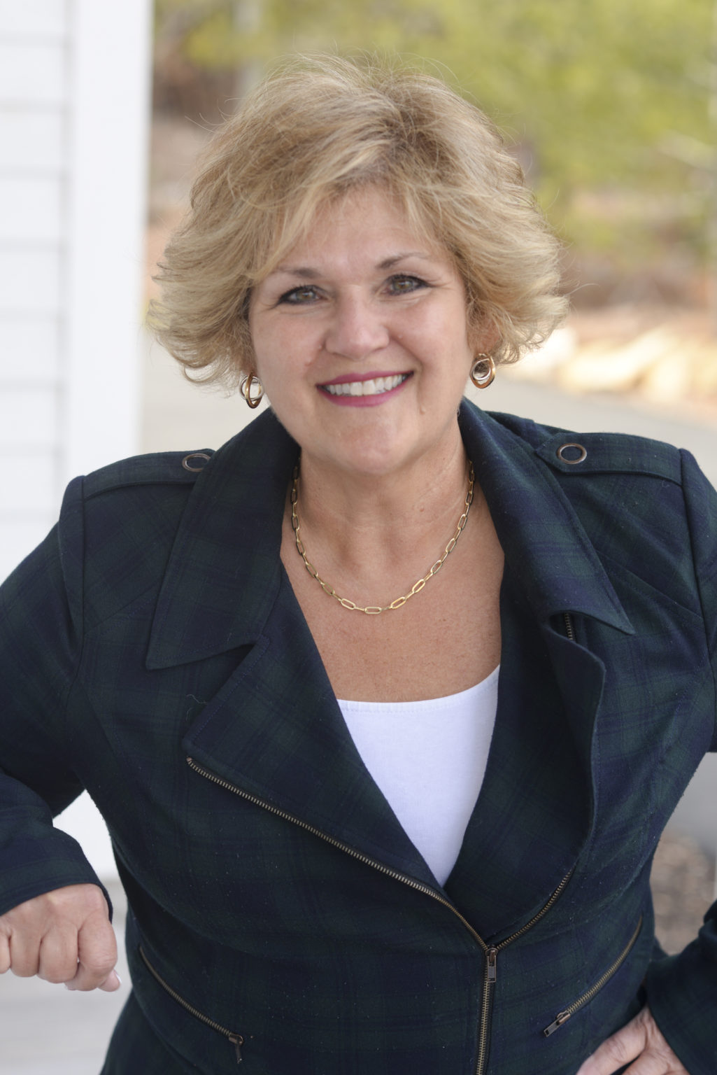 Ten Famous Faces: Celebrities Who’ve Called Cape Cod “Home” - CapeCod.com