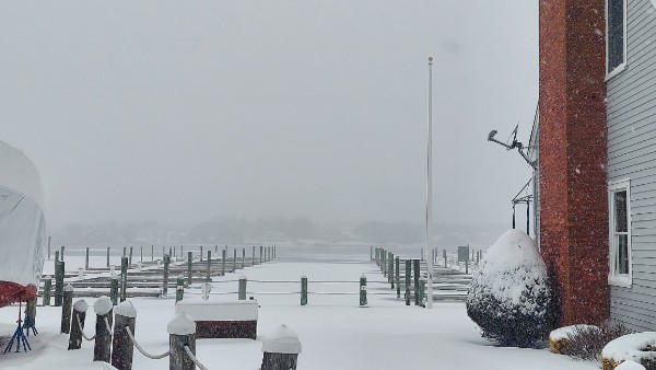 Winter Wonderland: Cape & Islands blanketed by biggest snowstorm in ...