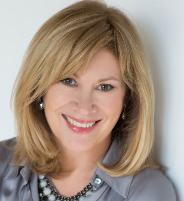 Beth Lindstrom, Former Romney Aide, to Challenge Sen. Warren - CapeCod.com