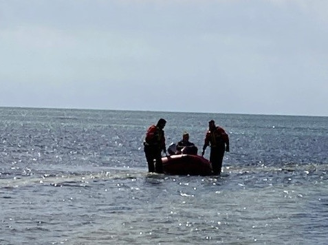 Updated: Driver rescued after vehicle gets stuck in rising tide at ...