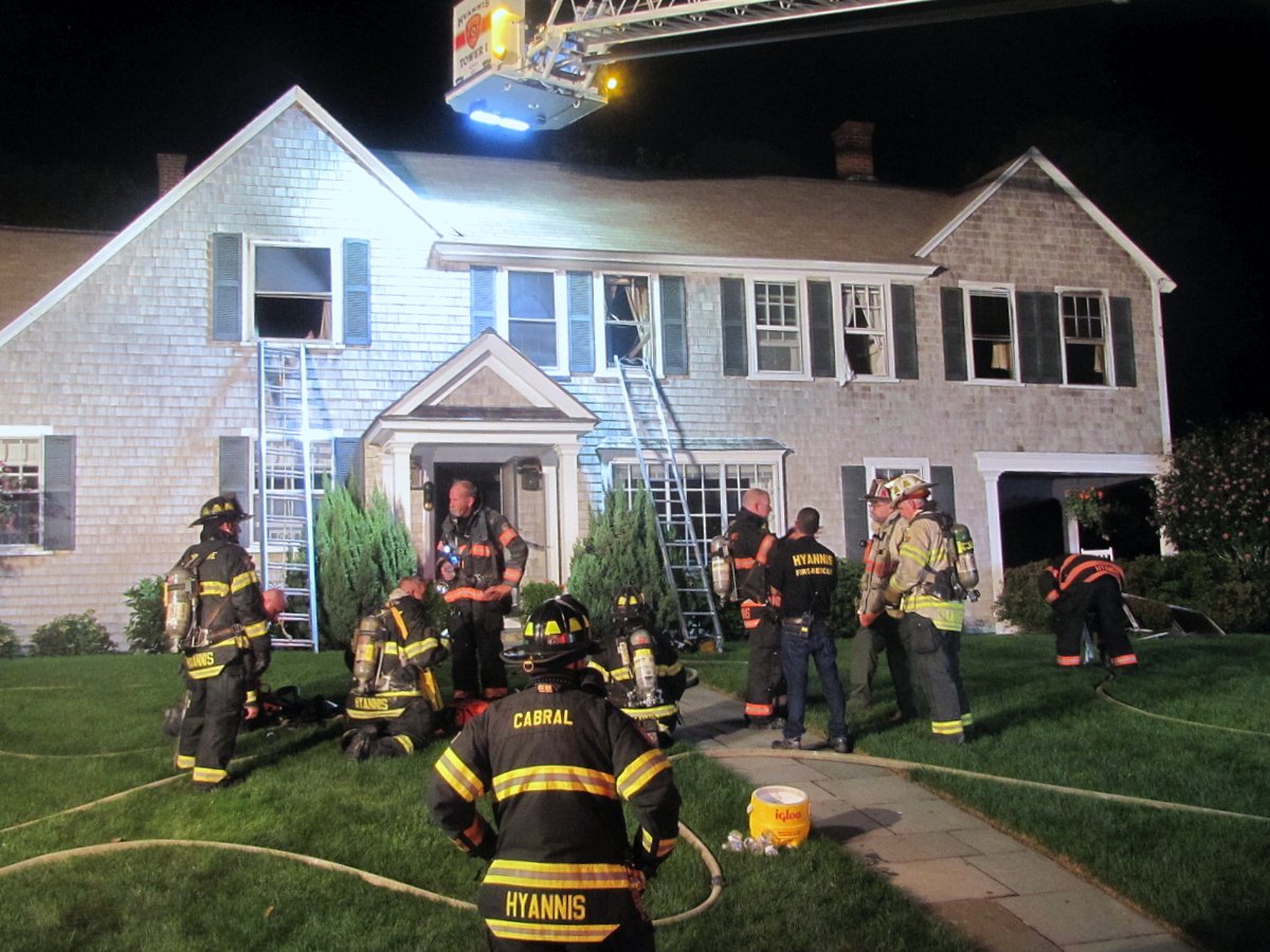 Fire damages large two-story house in Hyannis - CapeCod.com